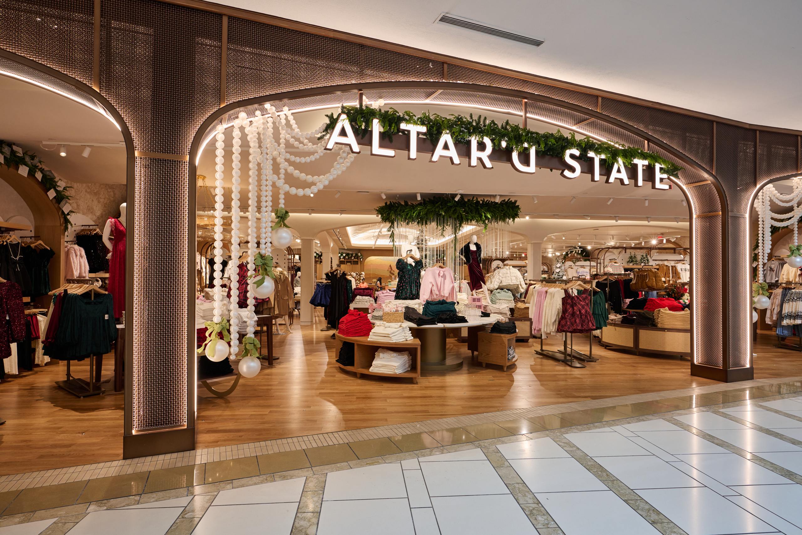 Altar D State The Domain